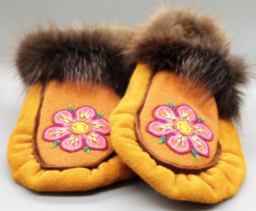 Ladies Beaded Slippers-Floral Design- Size 11 – North End Gallery